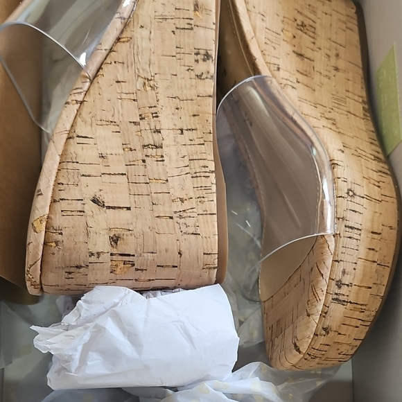 Copper Key | Shoes | Copper Key Tan And Cream Wedge Shoes | Poshmark